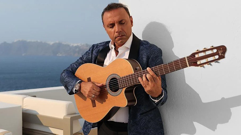 Pavlo shares his love of the music of the Mediterannean