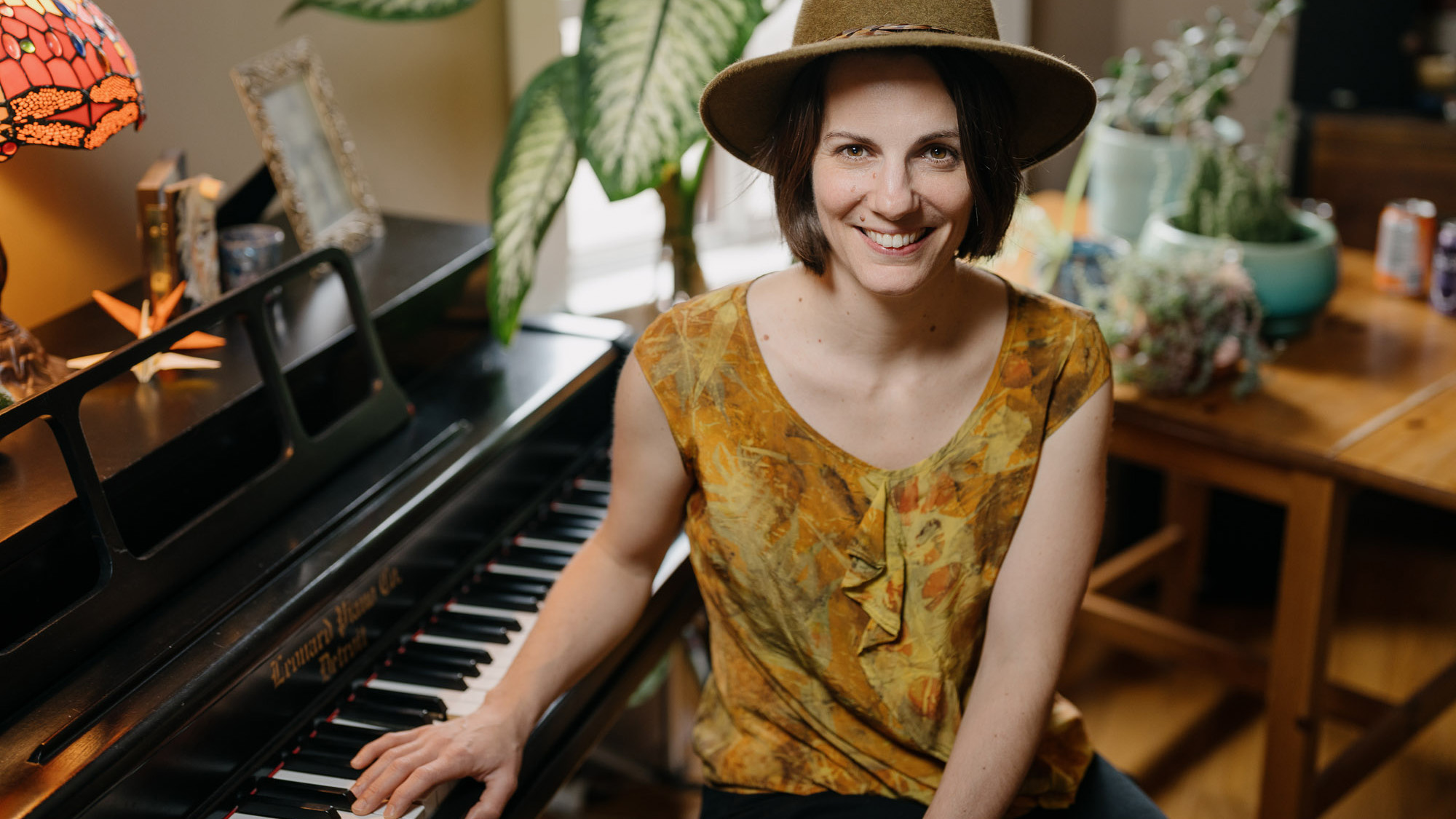 Rebecca Hennessy to release new album Joy Will Find Us